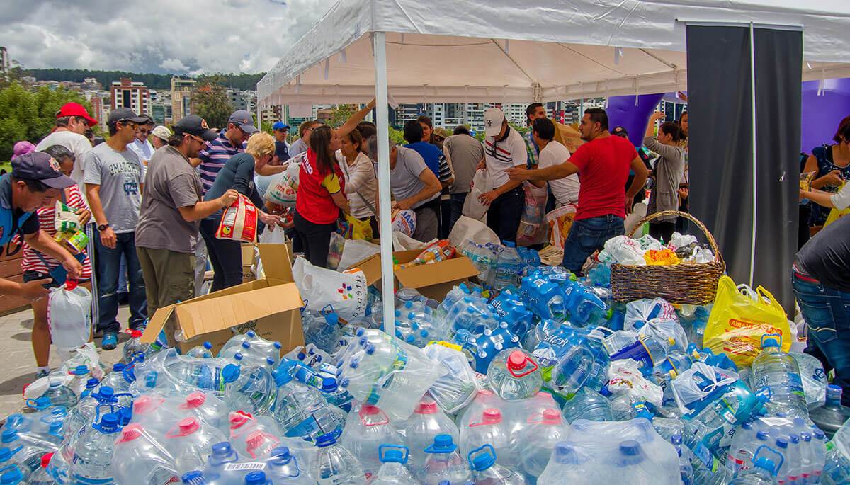 Emergency Aid Tracking App | Barcode Scanner | Relief Worker App